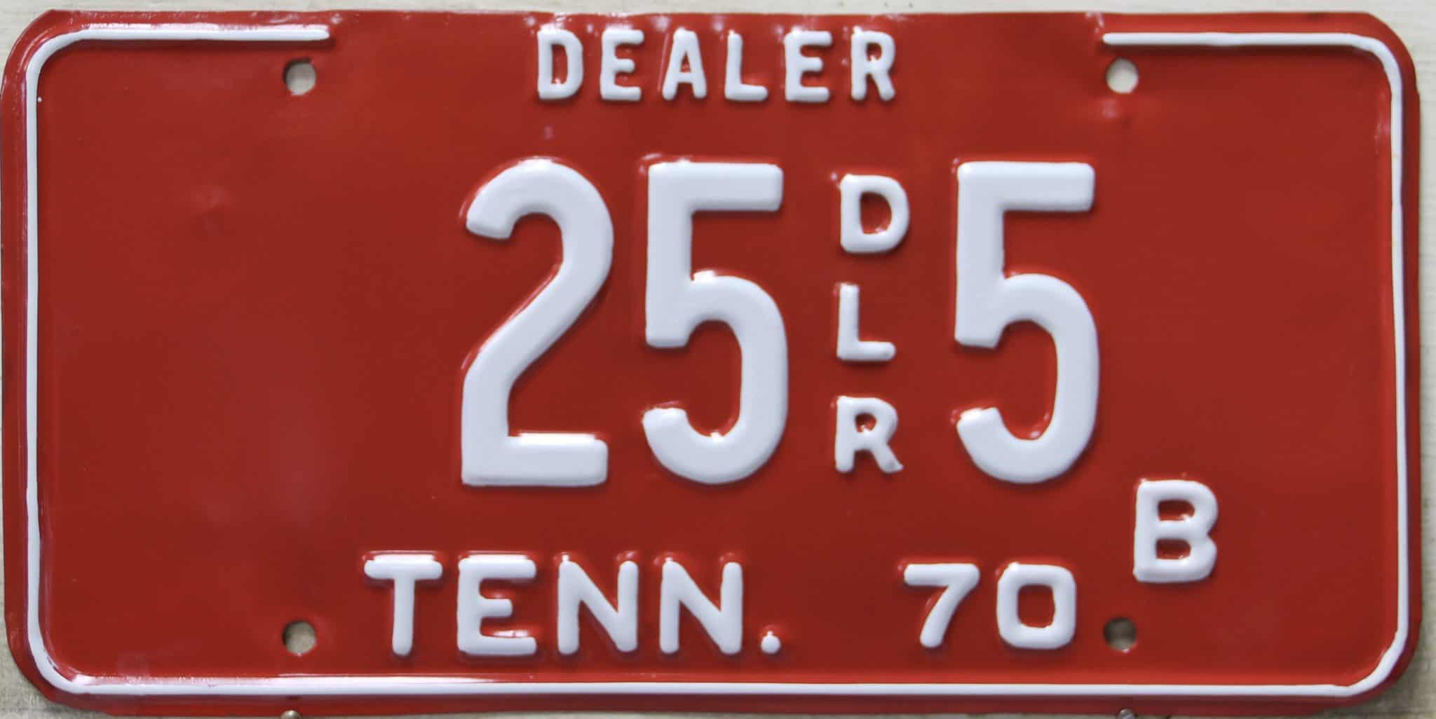 Vintage License Plates For Collectors | Great American Plates