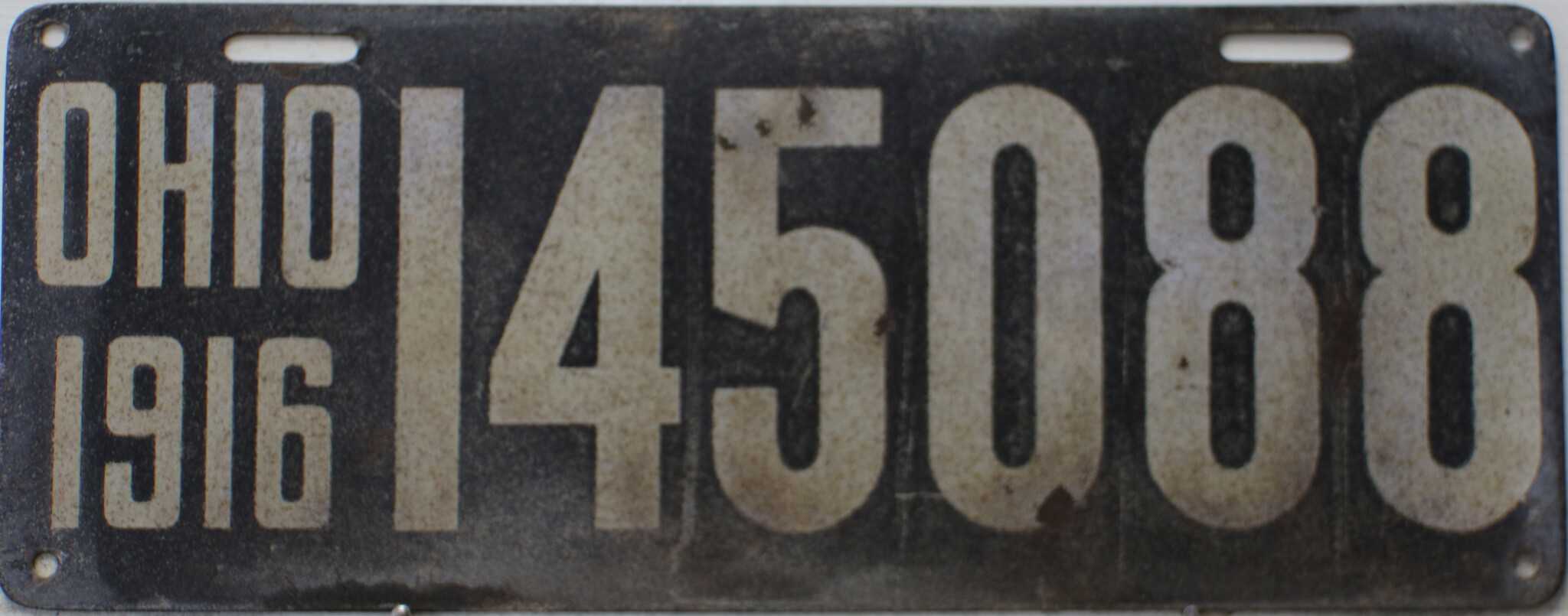 Vintage License Plates For Collectors | Great American Plates