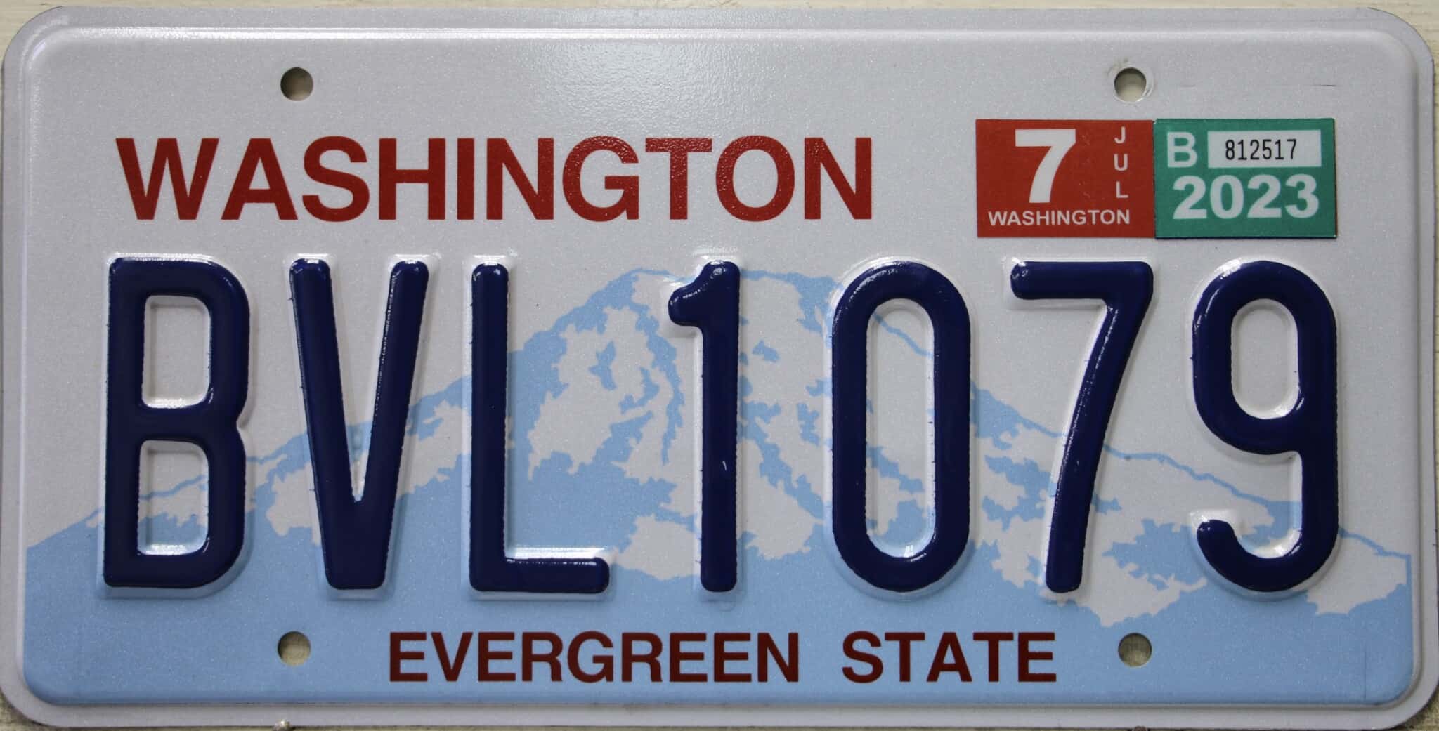 BVL1079 Pair - Washington - 2023 | Great American Plates