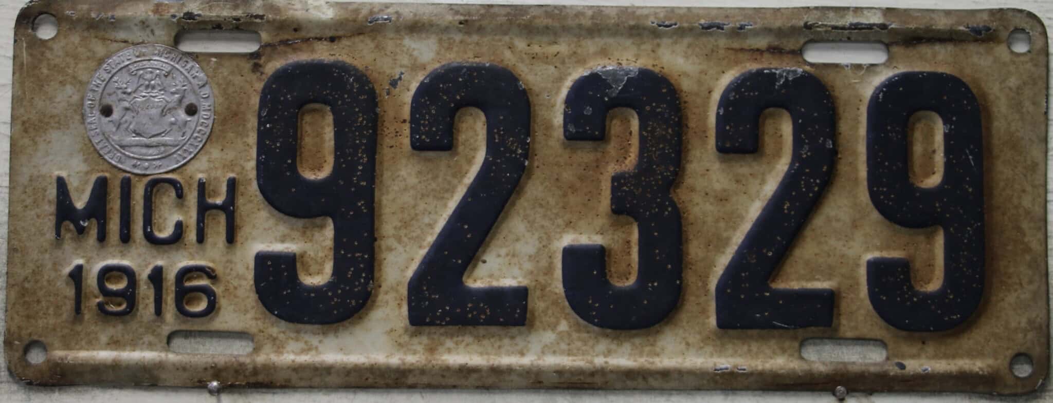Vintage License Plates For Collectors | Great American Plates
